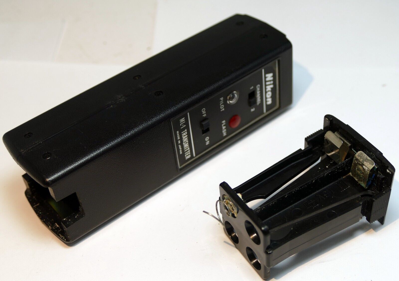 NIKON ML-1 Transmitter Receiver Remote Control for F2 MD-2 - AS IS par ...